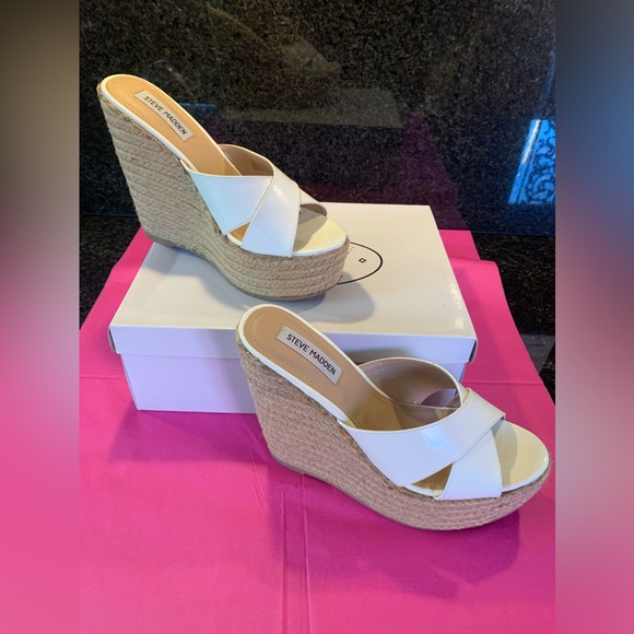 Steve Madden | Shoes | Steve Madden Slide On Wedge Sandal White Size ...